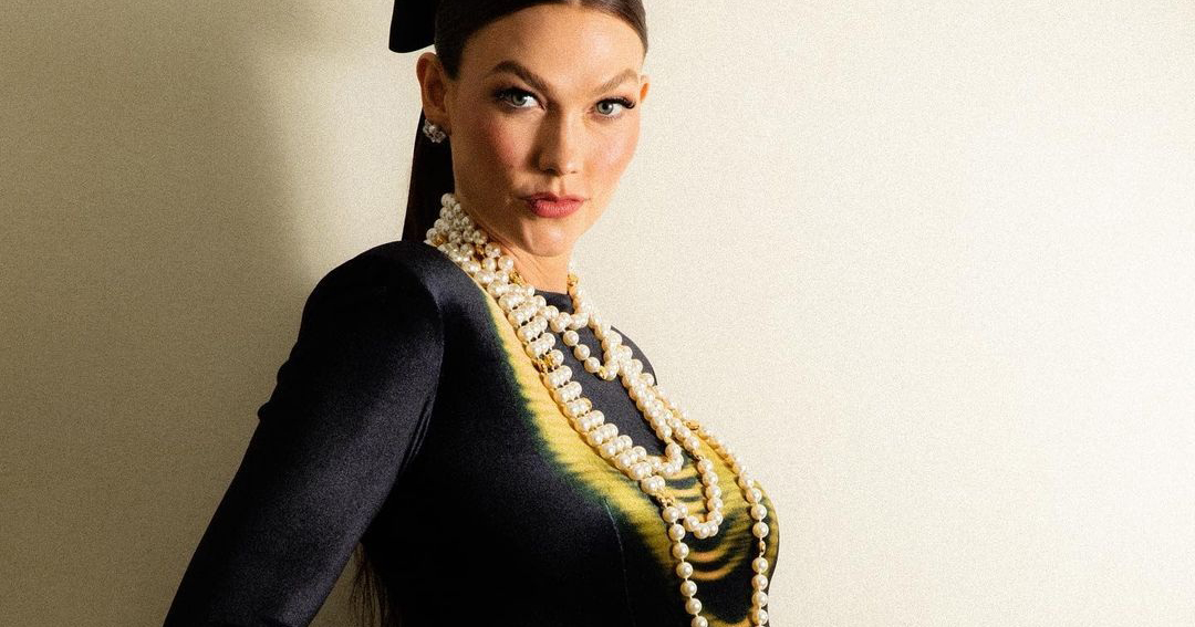 Супермодель Карлі Клосс драматично оголосила про другу вагітність на Met Gala 2023 (ФОТО) - Караван